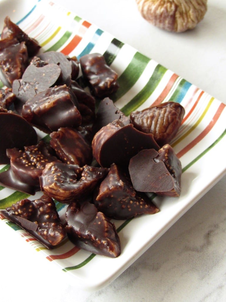 Chocolate Covered Dried Fig Bites Recipe Video (Refined Sugar Free ...