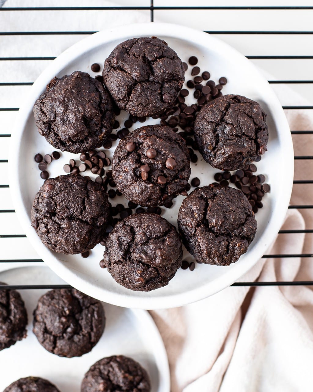 Chocolate Protein Muffins with Spirulina + VIDEO – Fit Mama Real Food