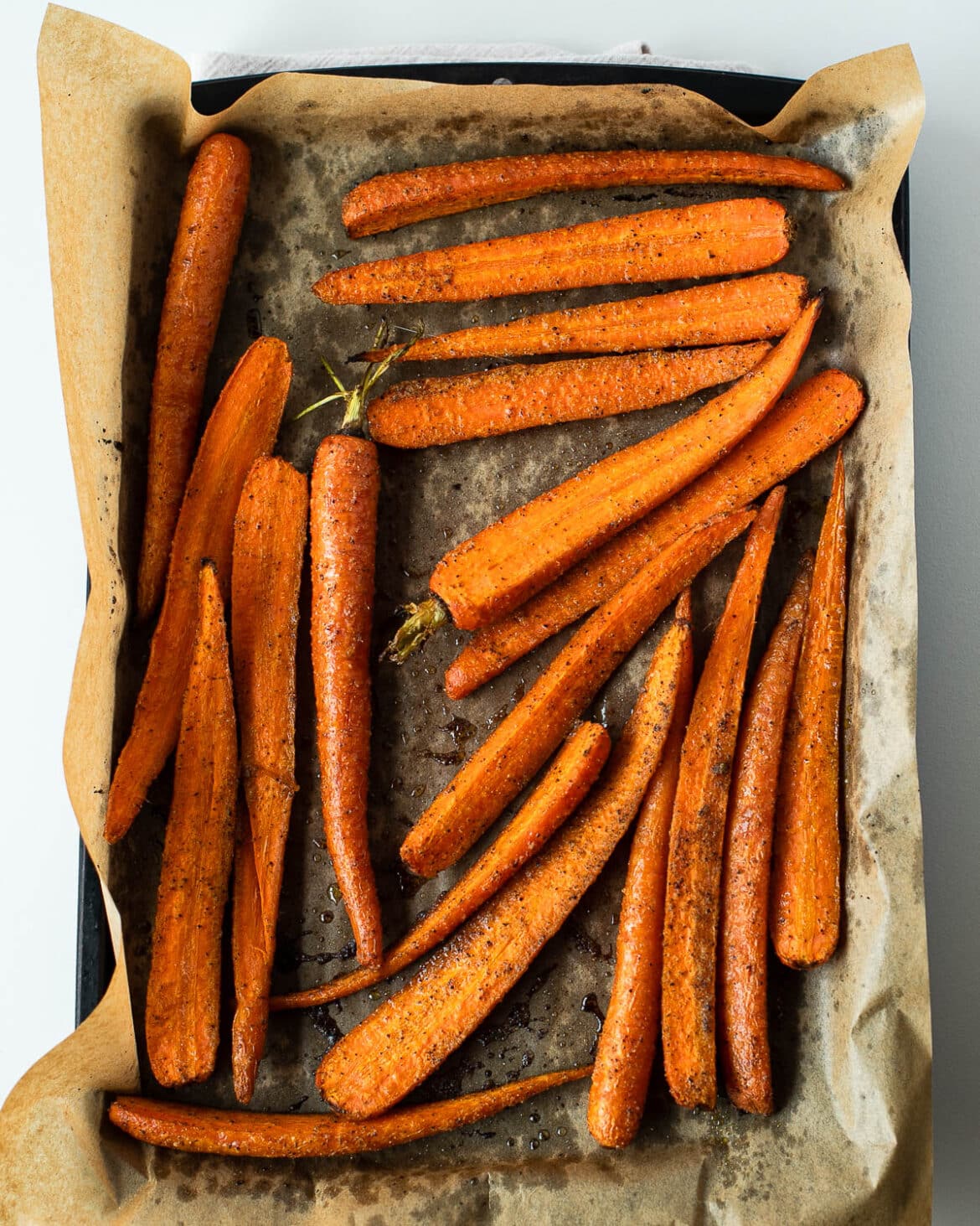 Easy Maple Glazed Oven Roasted Carrots Recipe – Fit Mama Real Food