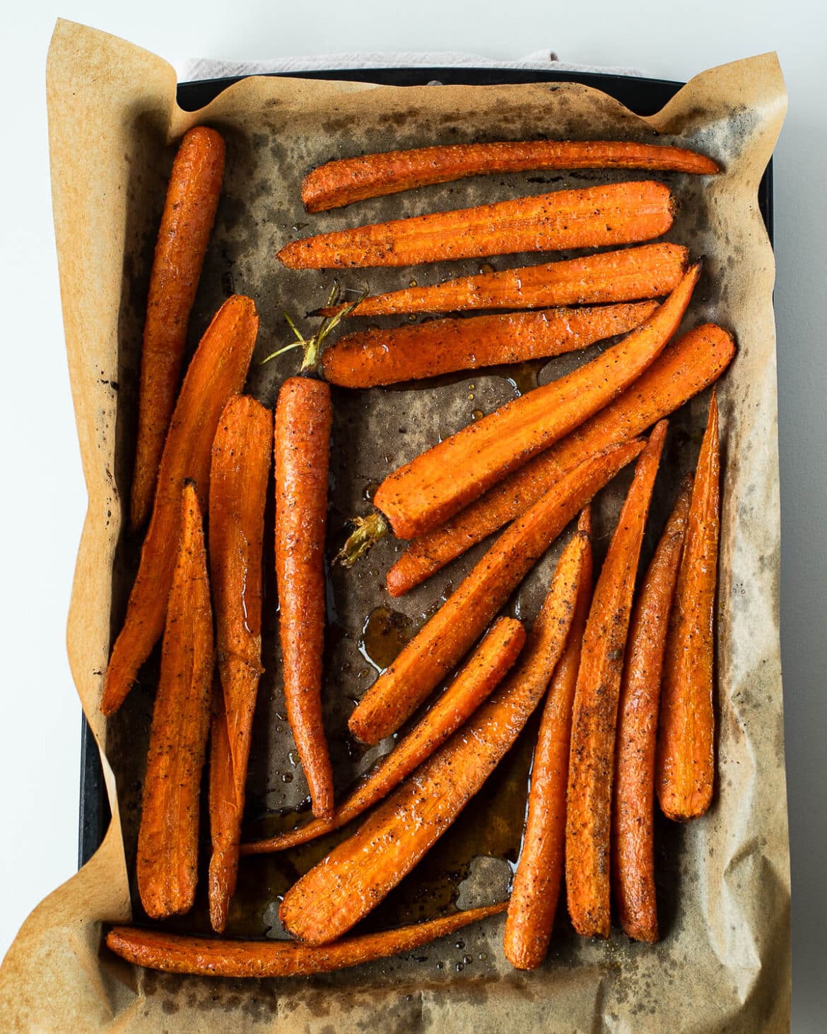 Easy Maple Glazed Oven Roasted Carrots Recipe – Fit Mama Real Food