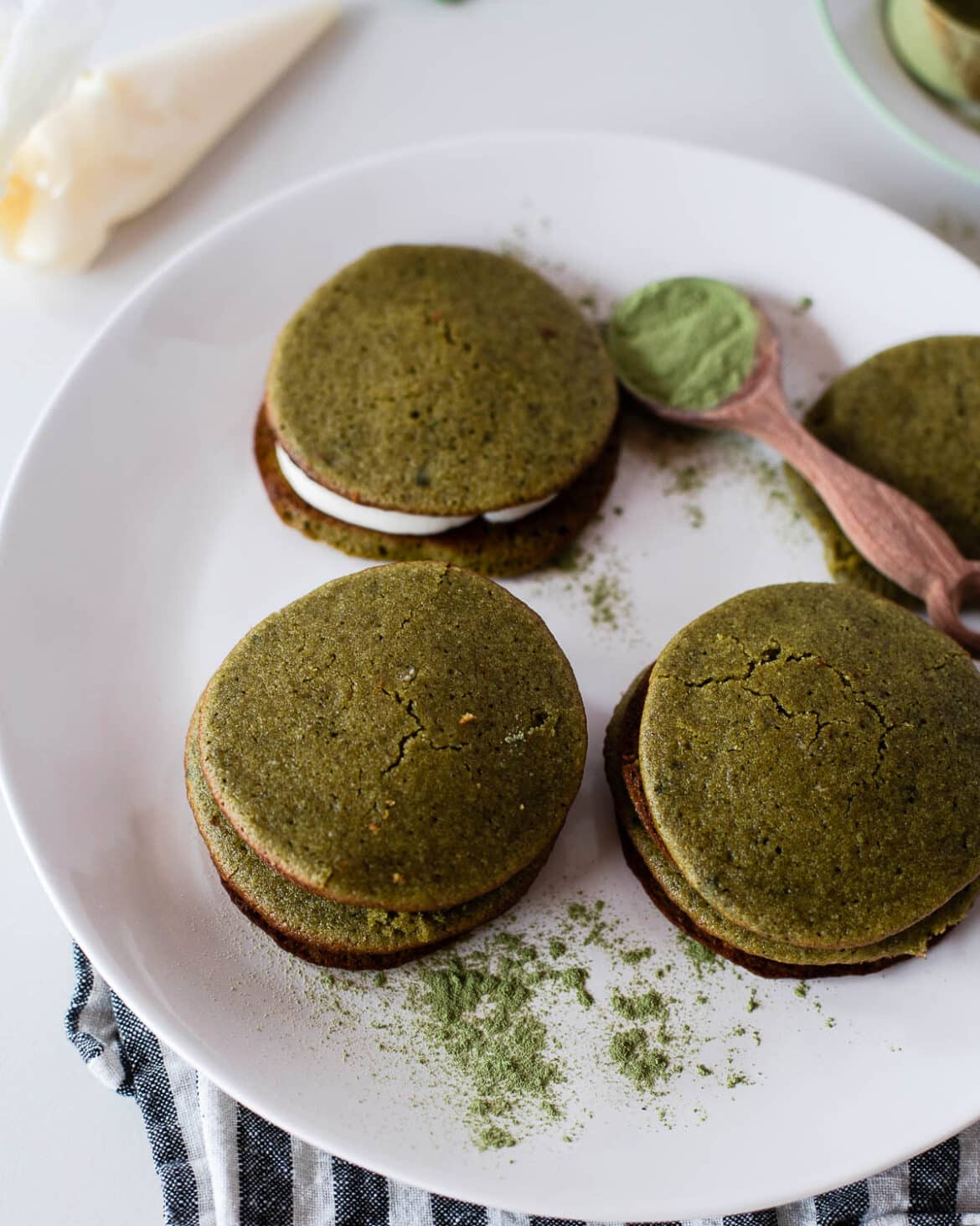 Matcha Green Whoopie Pies With Honey Buttercream – Fit Mama Real Food
