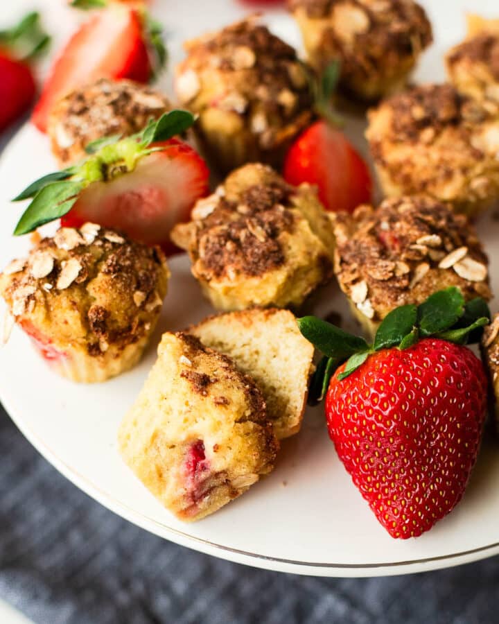 Healthy Mini Strawberry Muffins with Streusel Topping – Fit Mama Real Food