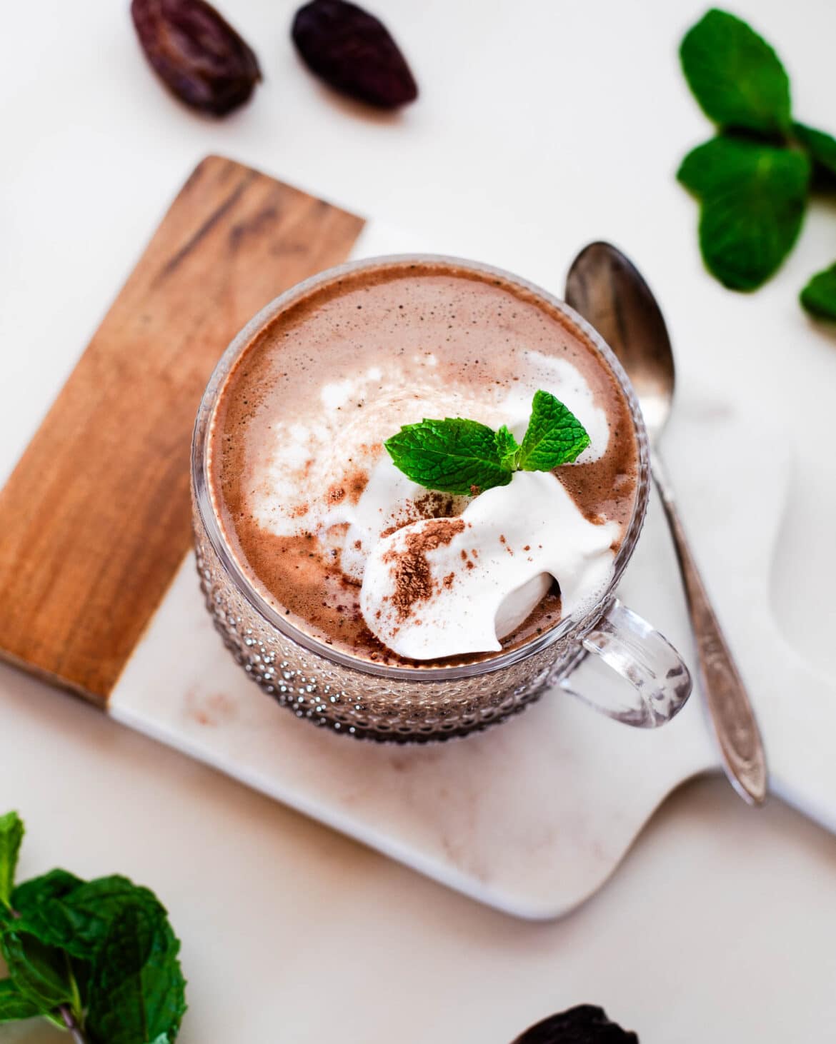 Peppermint Date Hot Chocolate Recipe with Collagen – Fit Mama Real Food