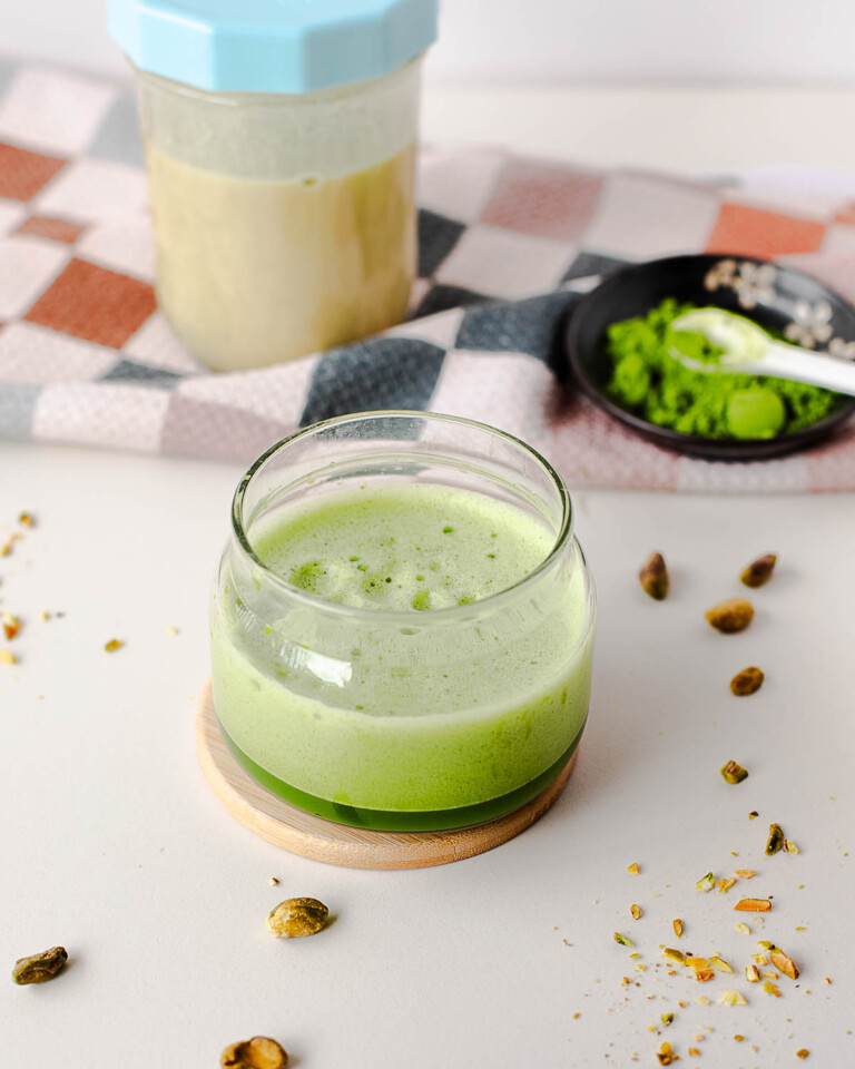 Iced Pistachio Matcha Latte Recipe (10g Protein) – Fit Mama Real Food